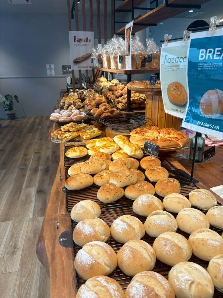 BAKERIES LAB.下総中山店 - BAKERIES LAB.（ベーカリーズラボ）